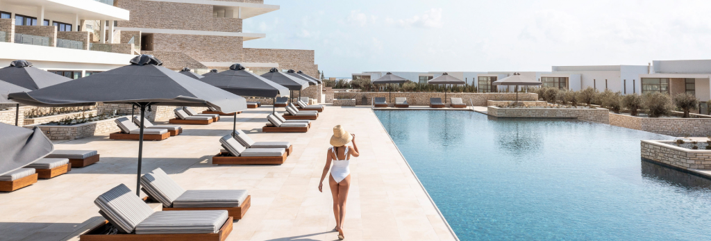 This Stunning Resort on the Mediterranean Sea Takes the Five-Star ...