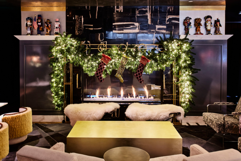 Best Hotel Holiday Decorations – Travel Curator