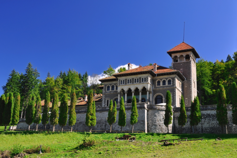 Castles in Romania – Travel Curator