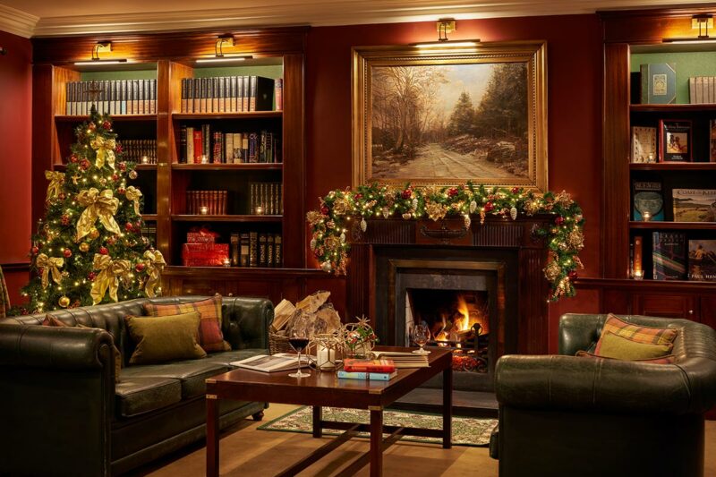 Hotel Library – Travel Curator