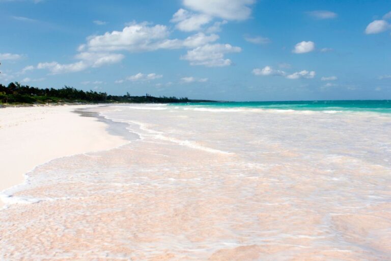 Colorful Beaches Around The World – Travel Curator